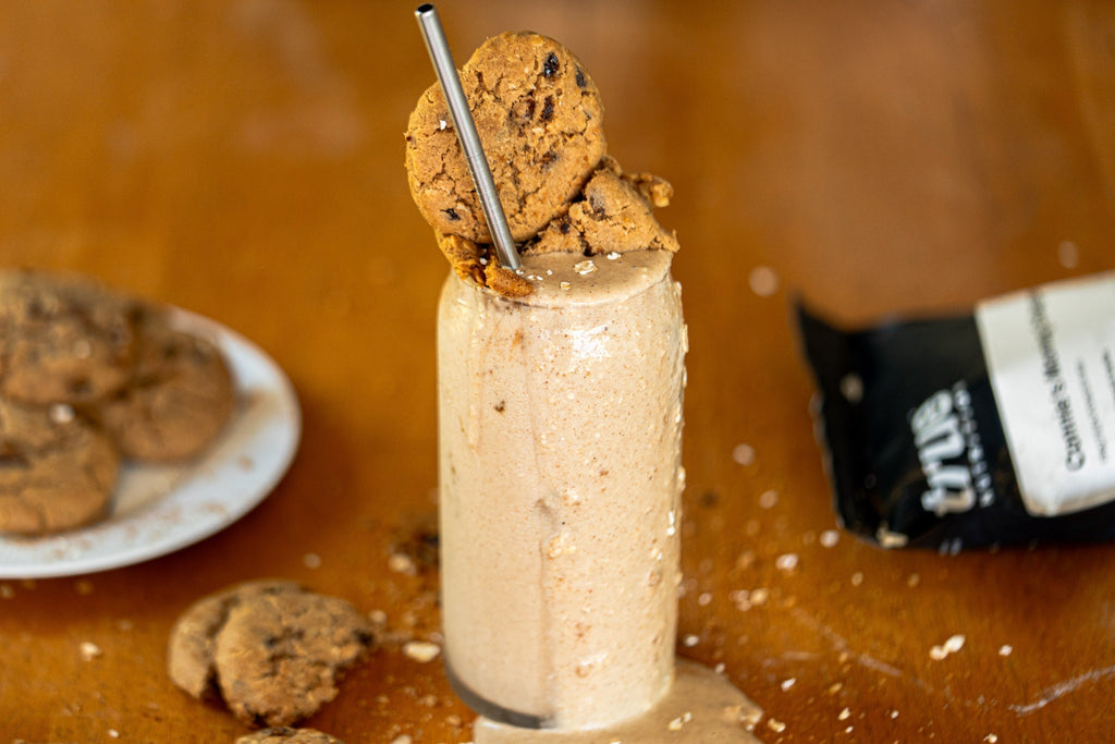 Oatmeal Cookie Crumble Protein Shake